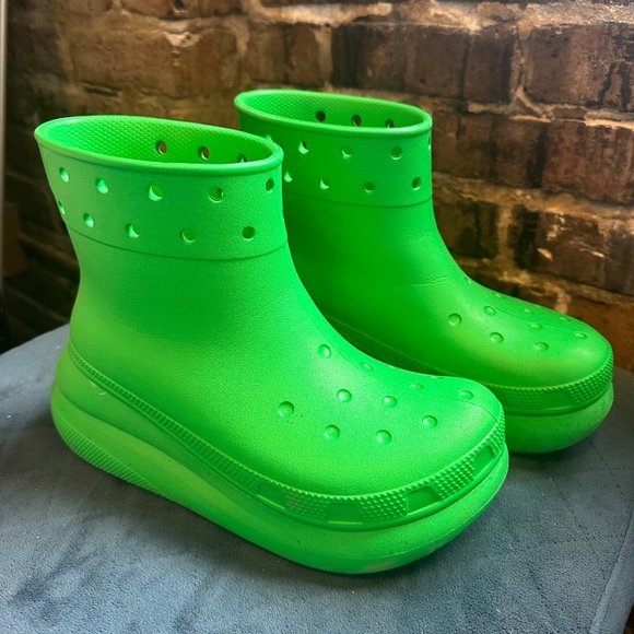 CROCS | Shoes | Euc Crocs Classic Crush Rain Boots Sz 9 | Poshmark